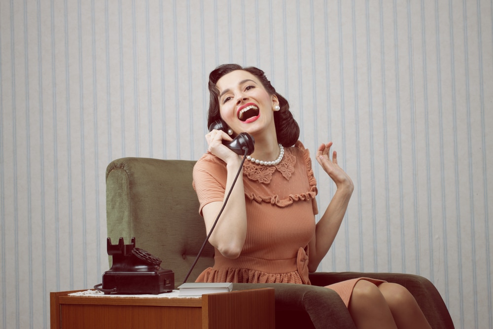 The Complete Guide to Chinese Phone Conversations | FluentU