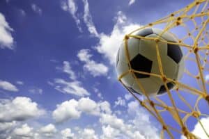 105 Essential Soccer/Football Vocabulary Words in English [With Audio ...