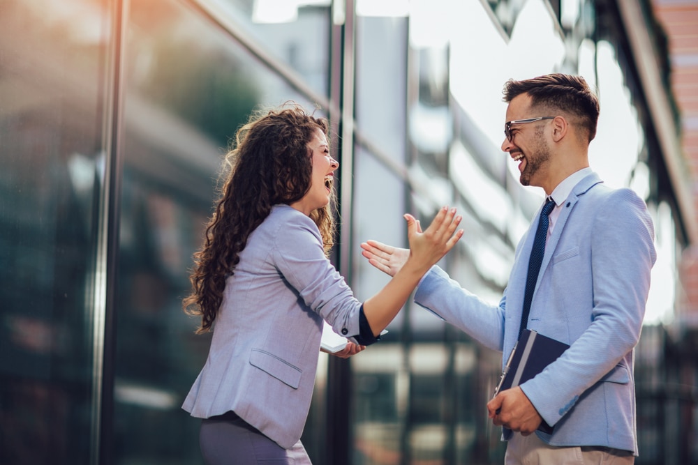 76 Ways to Say Hello and Greet People in Spanish | FluentU