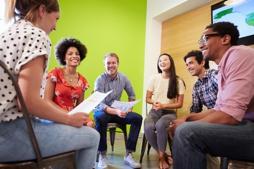 29 ESL Conversation Topics for Adult Students | FluentU Language Learning