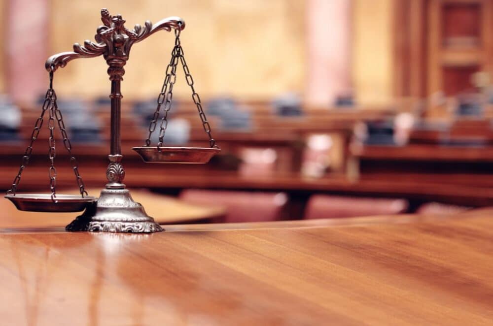 50 Common Legal Terms in Spanish | FluentU