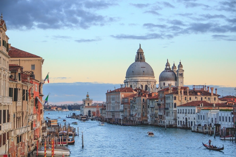 How to Say “Beautiful” in Italian | FluentU