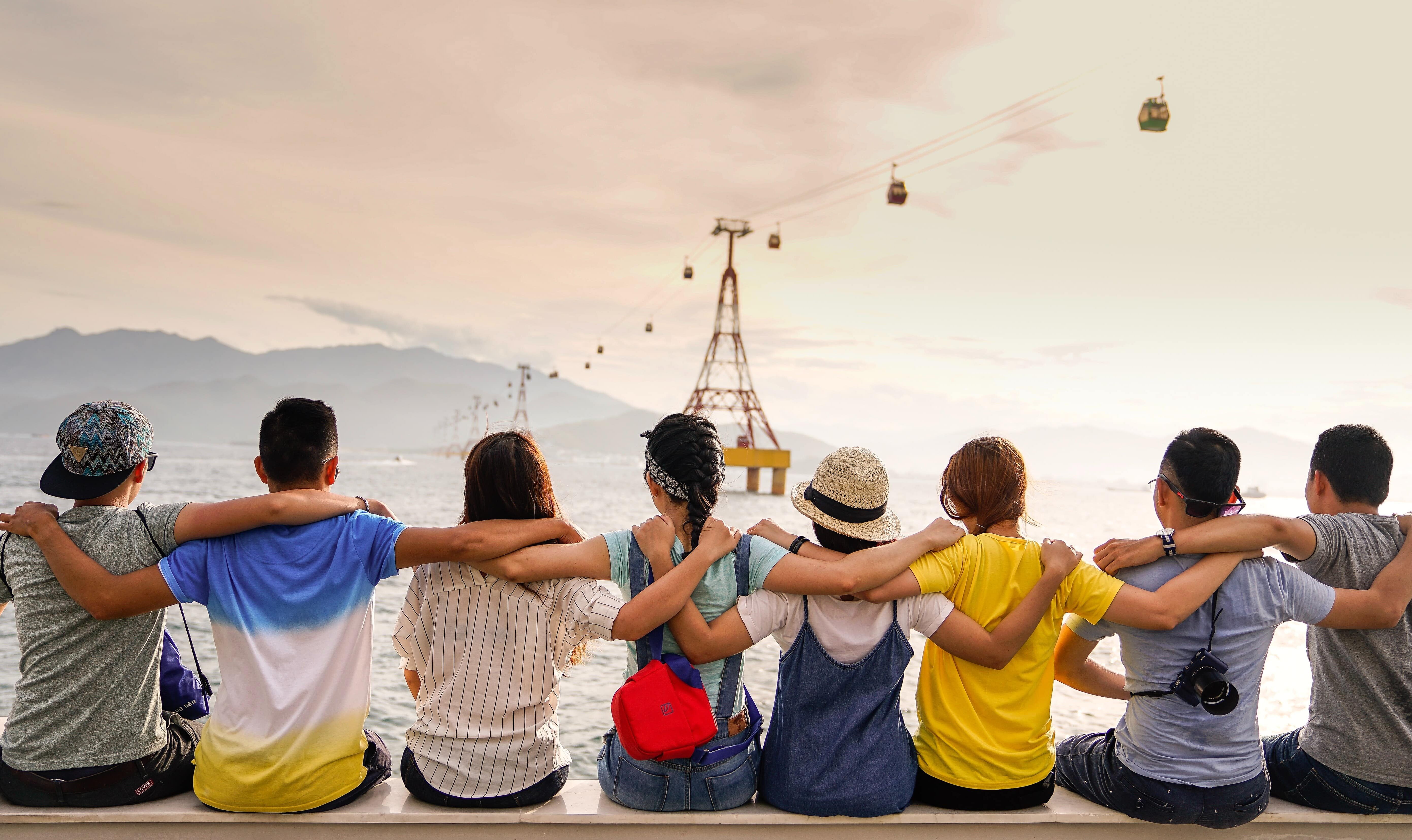 100 Useful Spanish Adjectives to Describe a Person | FluentU