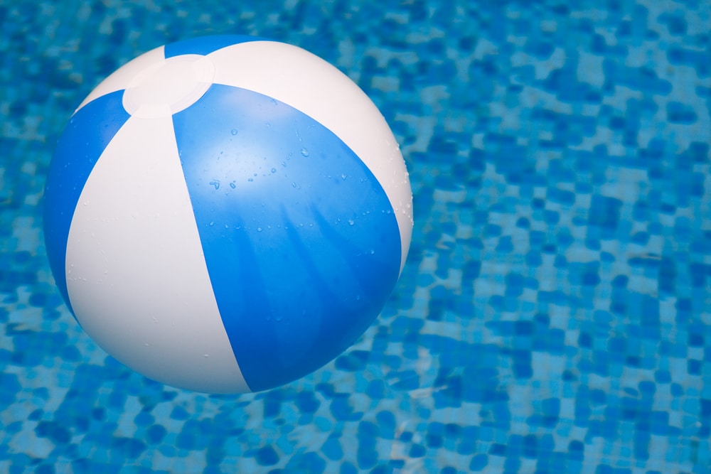50 English Beach Vocabulary Words for Summer | FluentU