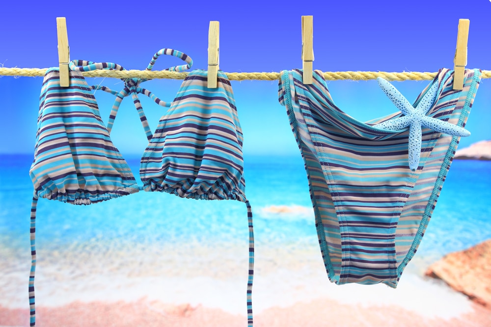 50 English Beach Vocabulary Words for Summer | FluentU