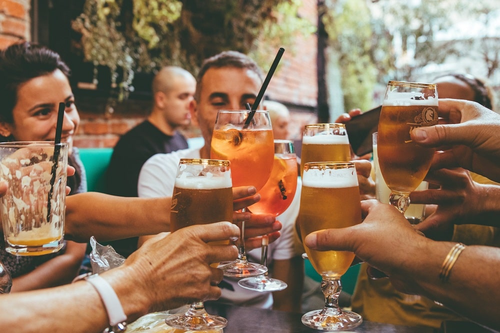 Drinks in French: 150 Words and Phrases for Beverages | FluentU