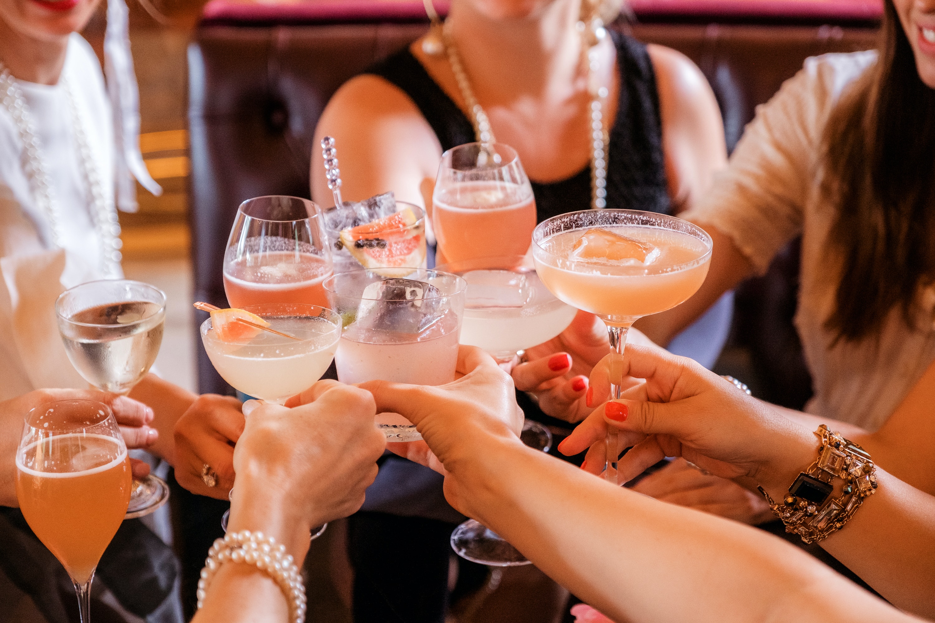 Drinks in French: 150 Words and Phrases for Beverages | FluentU