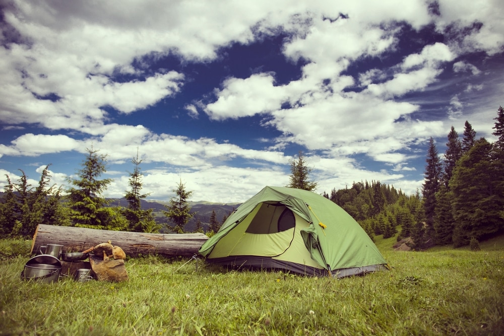 40 Common English Camping Words | FluentU