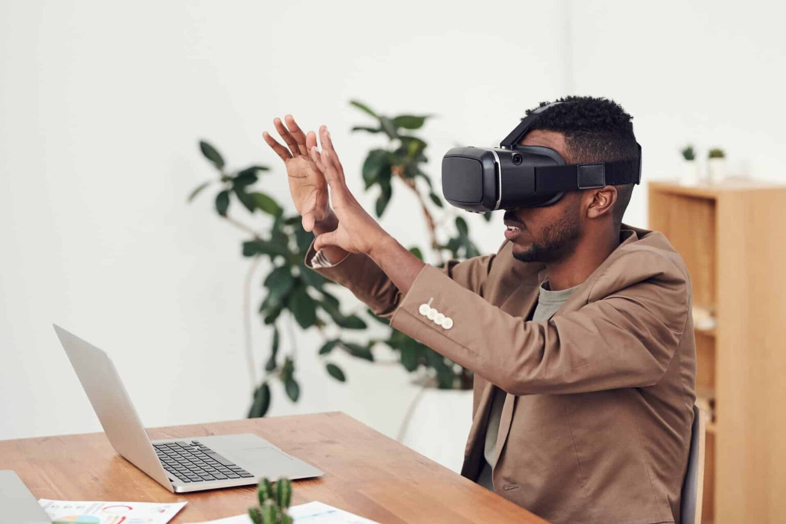 8 Great VR English Learning Apps | FluentU